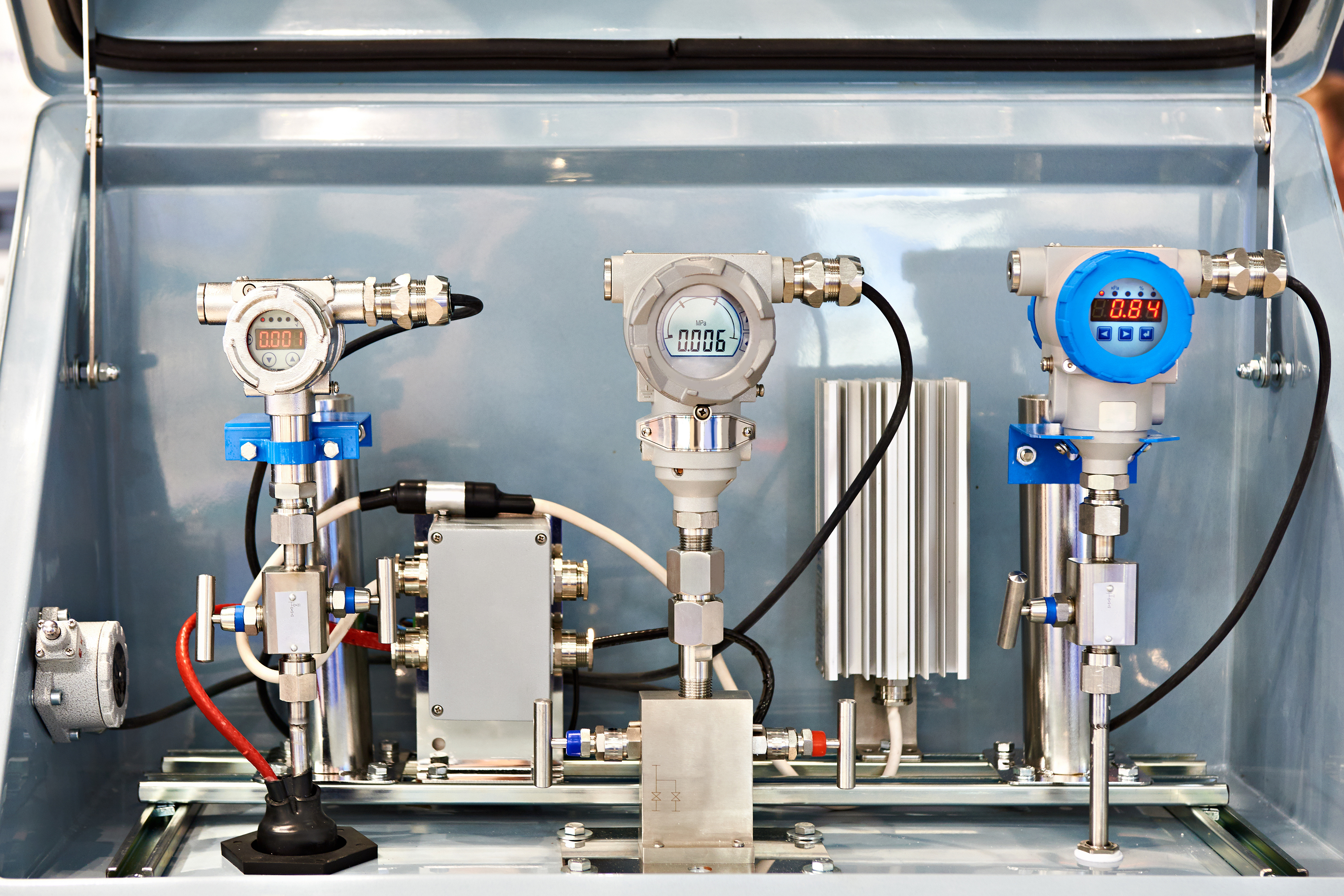 ADV | Advanced Solutions for Machinery & Equipment